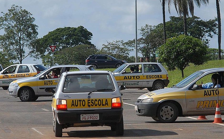 Detran SP: 2ª via CNH, renovação, licenciamento e todos os serviços ...
